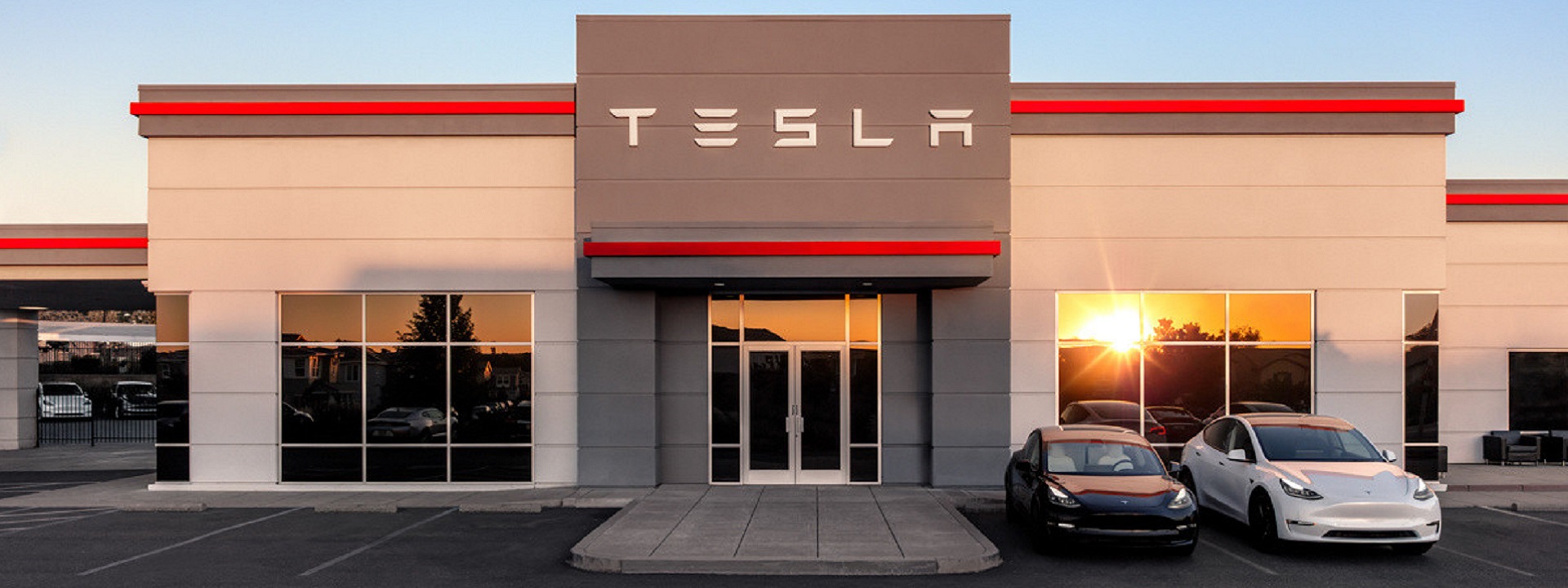 Understanding Electric Vehicle Purchase Options - Your AAA Network